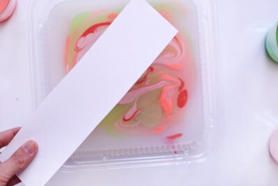 How to Marble Bookmarks with Paint - Delineate Your Dwelling