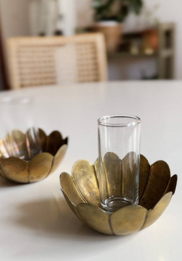 How to Antique Glass with Rub N Buff - Delineate Your Dwelling