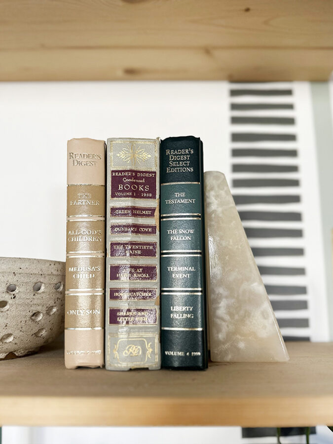 What to look for when thrifting home decor - Delineate Your Dwelling