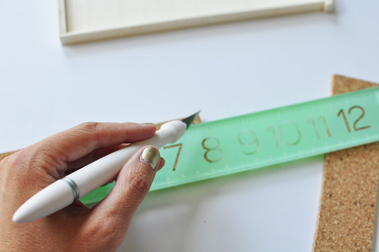 DIY Button Display Holder - Delineate Your Dwelling