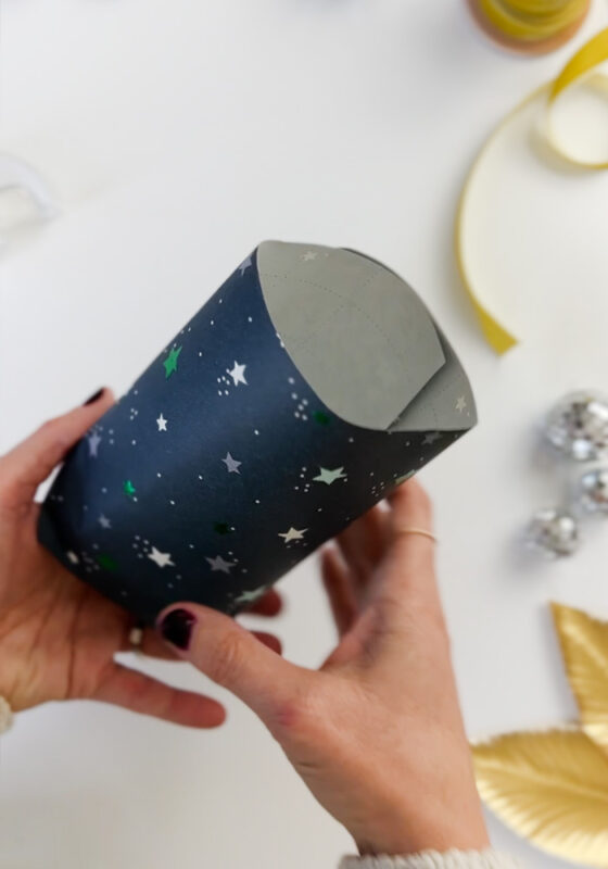 Make a Gift Bag from Wrapping Paper - Delineate Your Dwelling