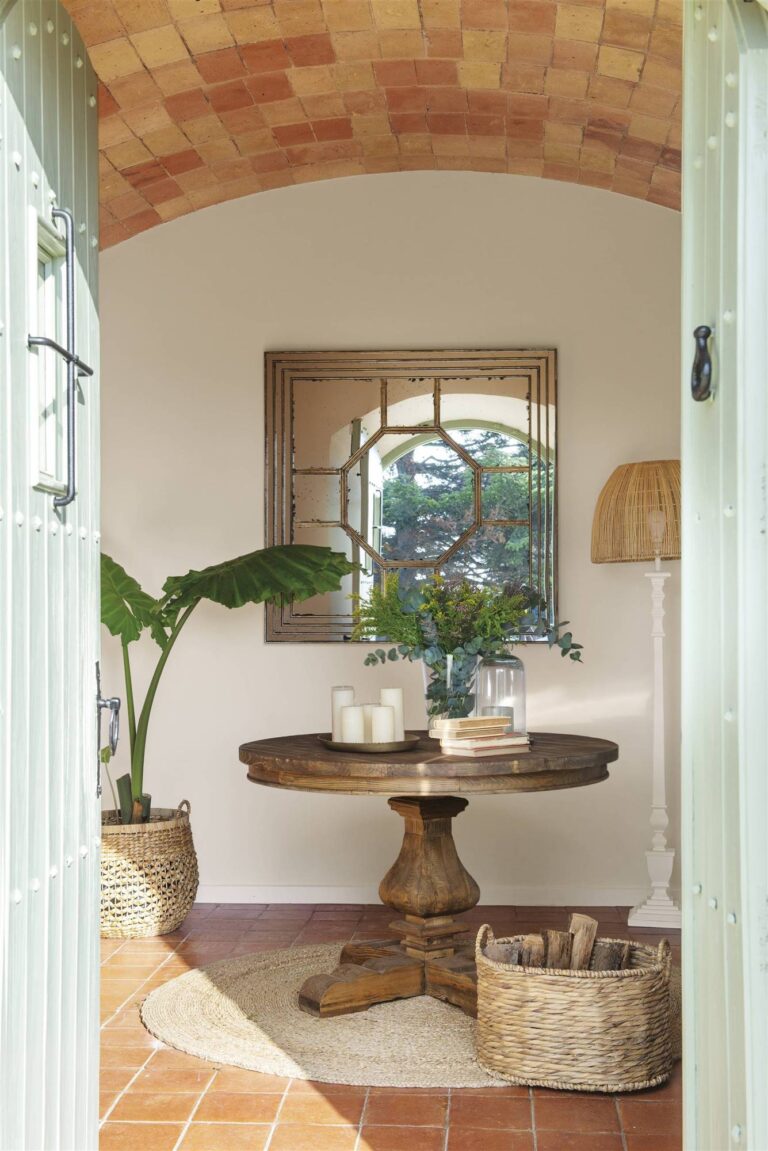 Stylish Saltillo Tile Ideas - Delineate Your Dwelling